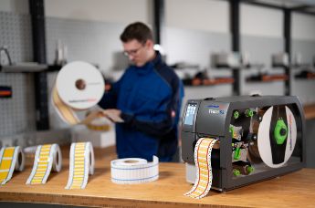 Thermal transfer printer for industrial-grade